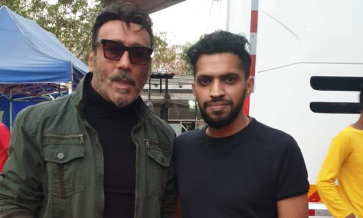 Jackie Shroff taught me tricks he learnt from Dev Anand: Phone Bhoot ...