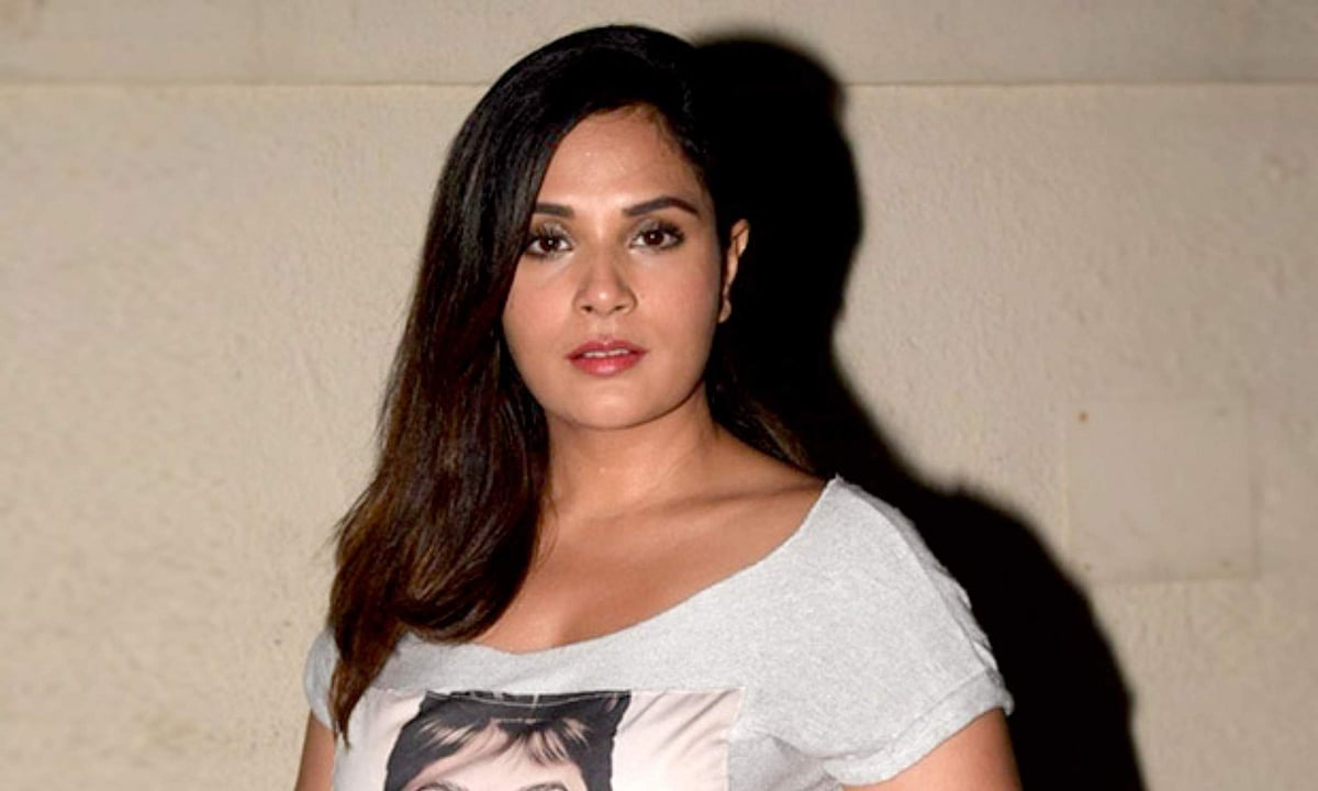 Richa Chadha apologises for 'Galwan says hi' tweet amid backlash