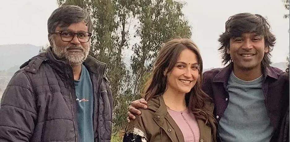 Selvaraghavan releases new Naane Varuven poster featuring Dhanush