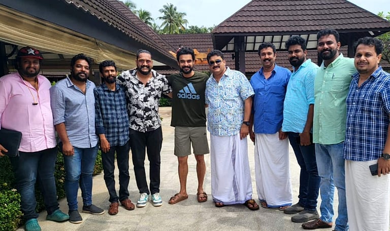 Tovino's Ajayante Randaam Moshanam set to go on floors
