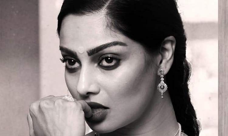 Chandrika Ravi to headline biopic Silk Smitha: The Untold Story