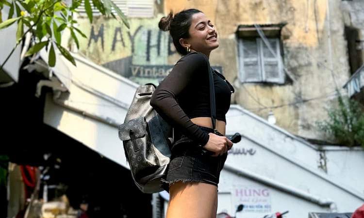 Rashmika Mandanna pens heartfelt note after completing seven years in ...