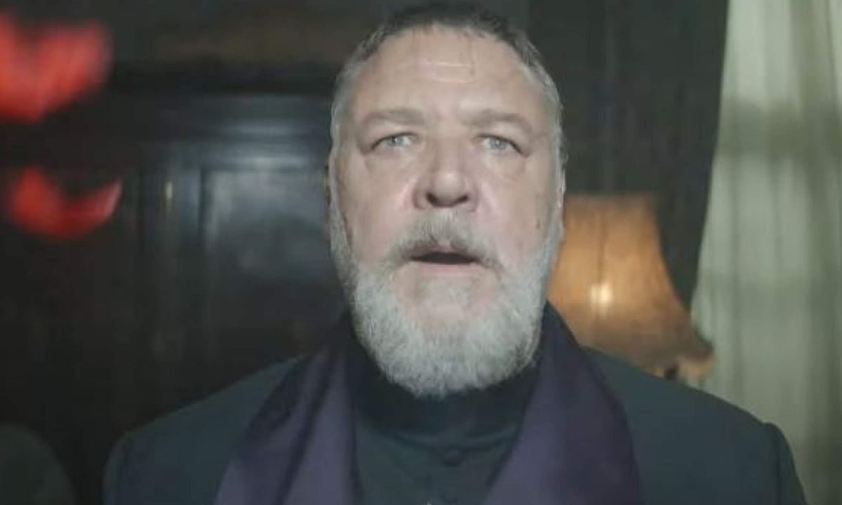 Russell Crowe plays demon fighting priest in The Pope Exorcist