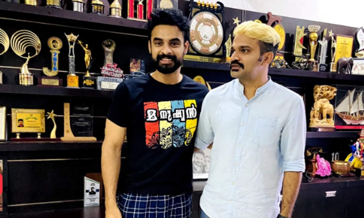 Tovino Thomas and Anuraj Manohar to join for a political thriller?