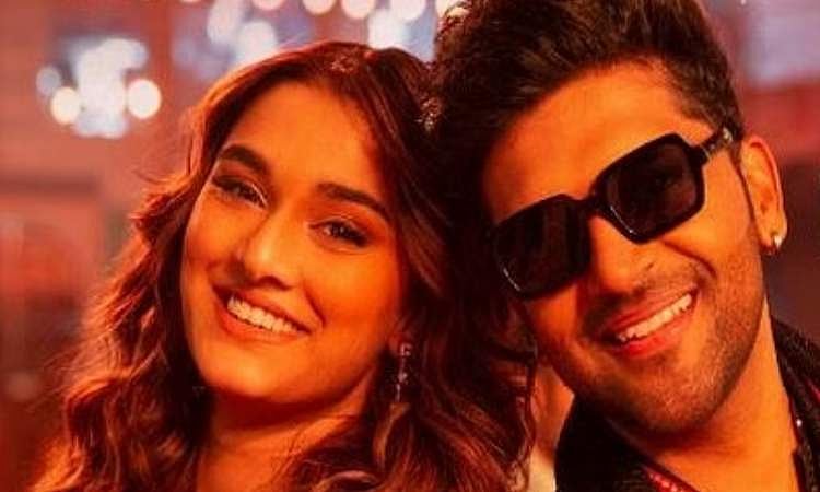 Singer Guru Randhawa to make acting debut with Kuch Khattaa Ho Jaay