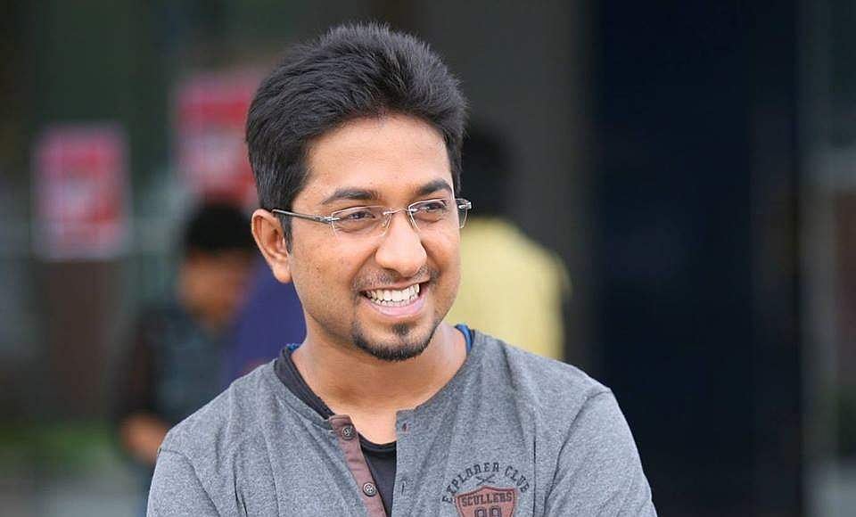 First look of Vineeth Sreenivasan's Oru Jaathi Oru Jaathakam out now