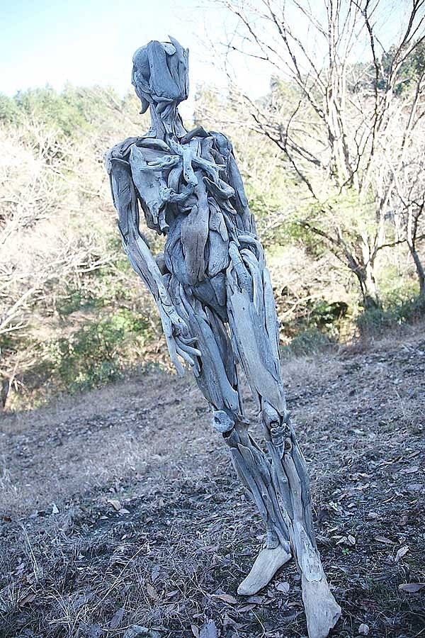 The Beauty of Natural Wooden Human Sculptures