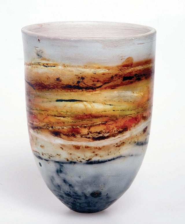 The Ceramic Artist Capture The Changes of Time And Nature