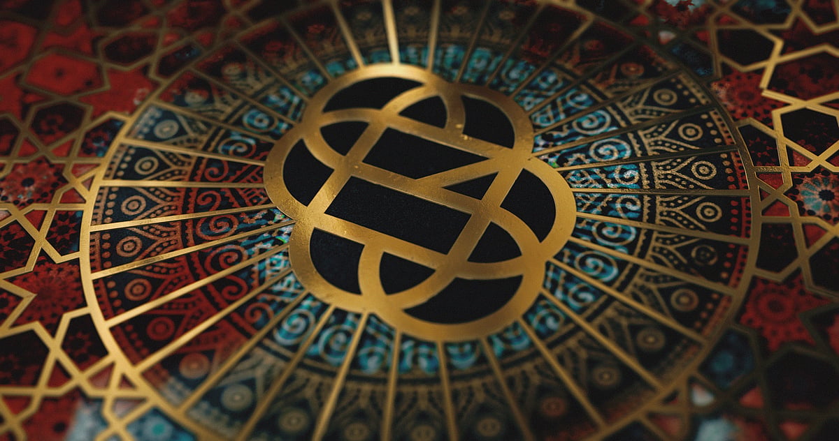 LAOB Identity: Branding the Real Space in Digital World