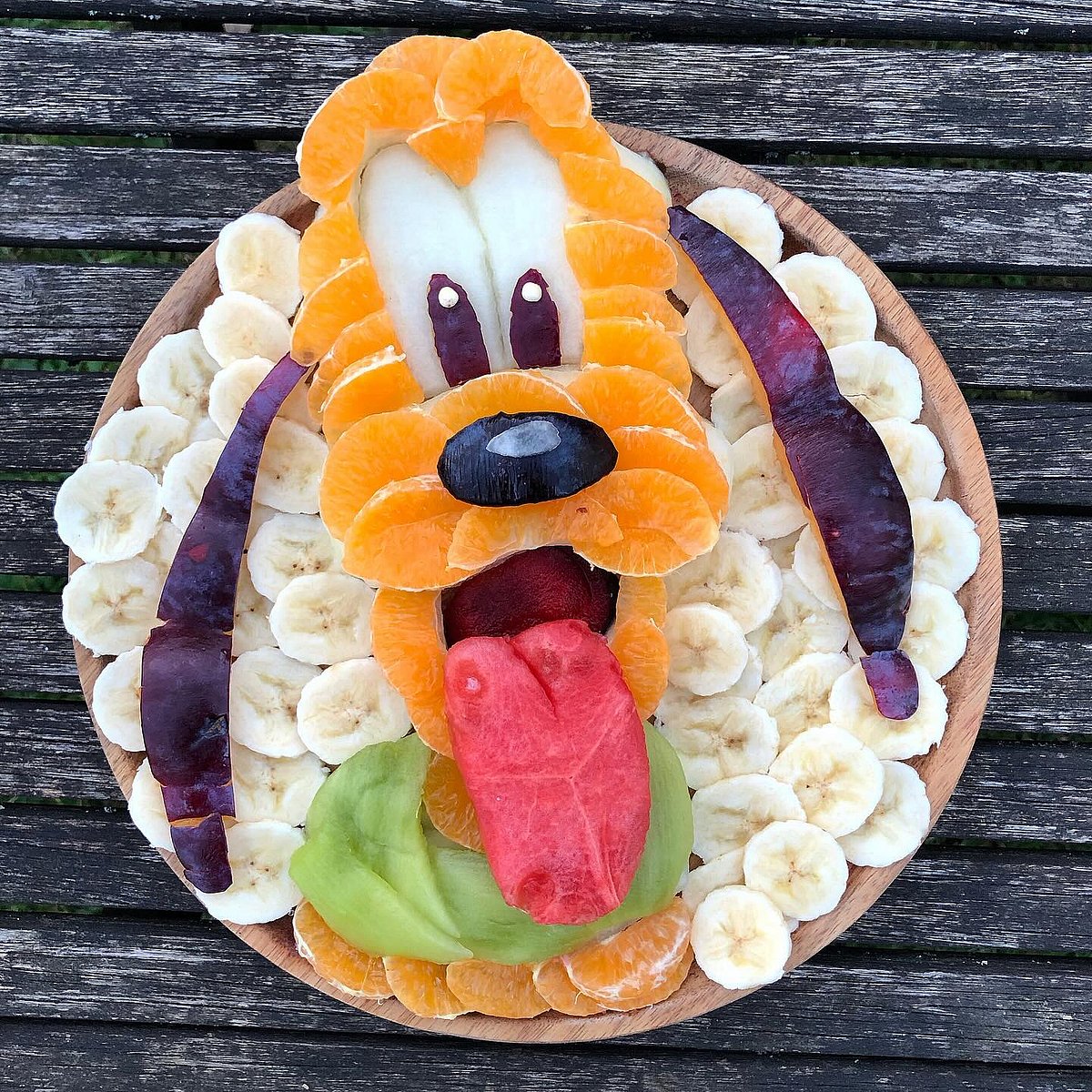 Transforming Healthy Eating into Edible Art!