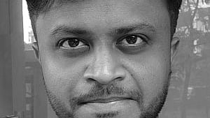 Saajan Mahamuni is an art director | illustrator