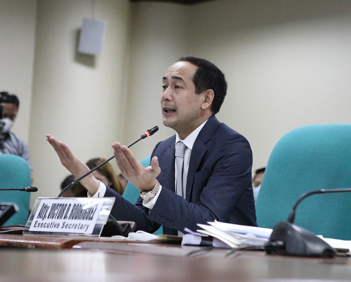 ES attends Senate hearing, denies link to SO4