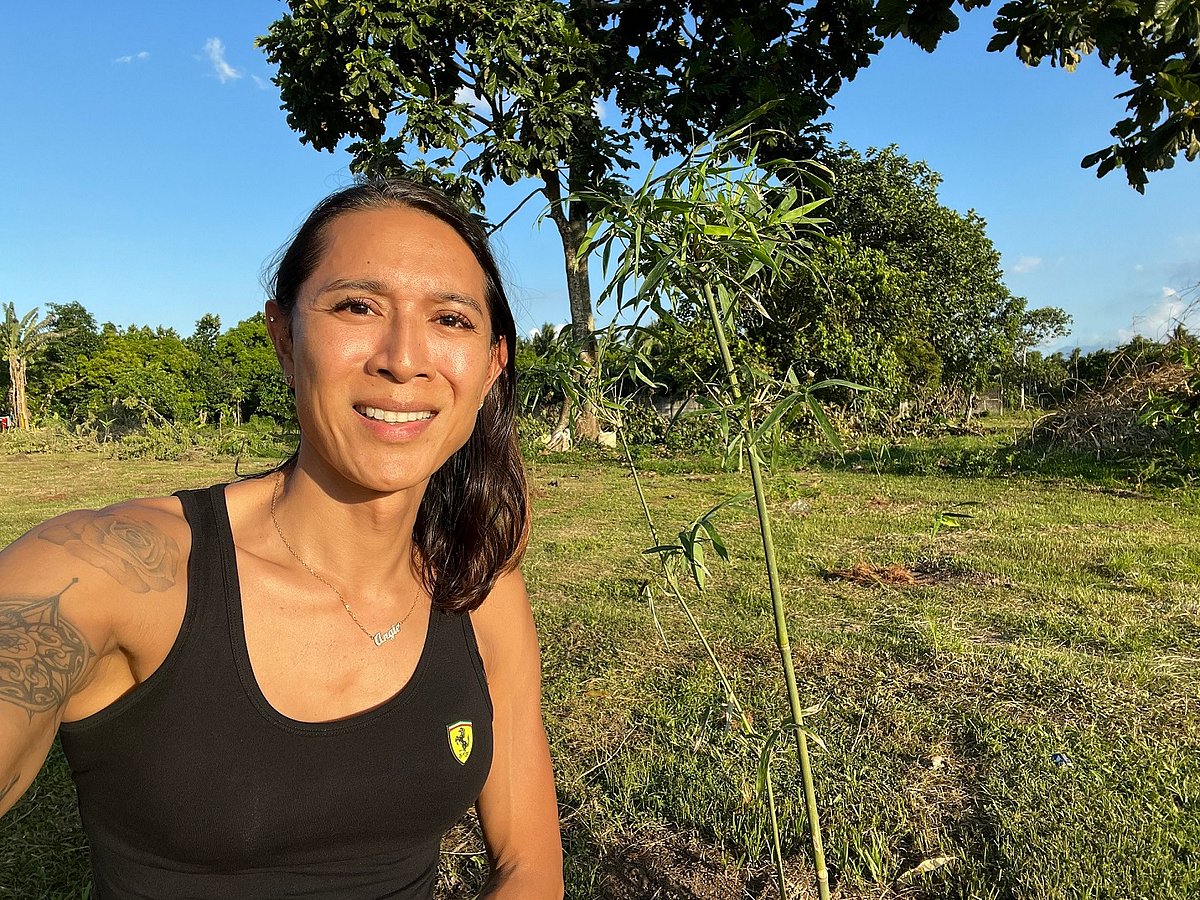 Angie King advocates literacy, supports Looking for Juan