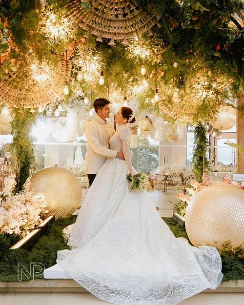 Jason Abalos and Vicki Rushton: Modern Filipiniana wedding