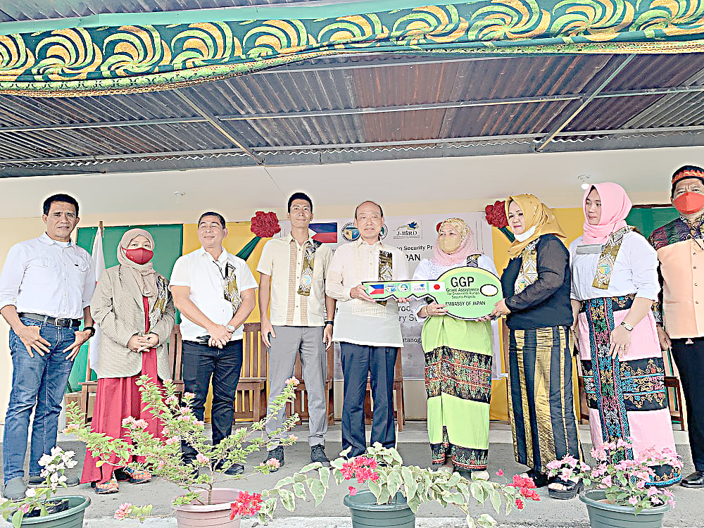 Turnover of classroom buildings for Bayanga Norte Elementary School in ...