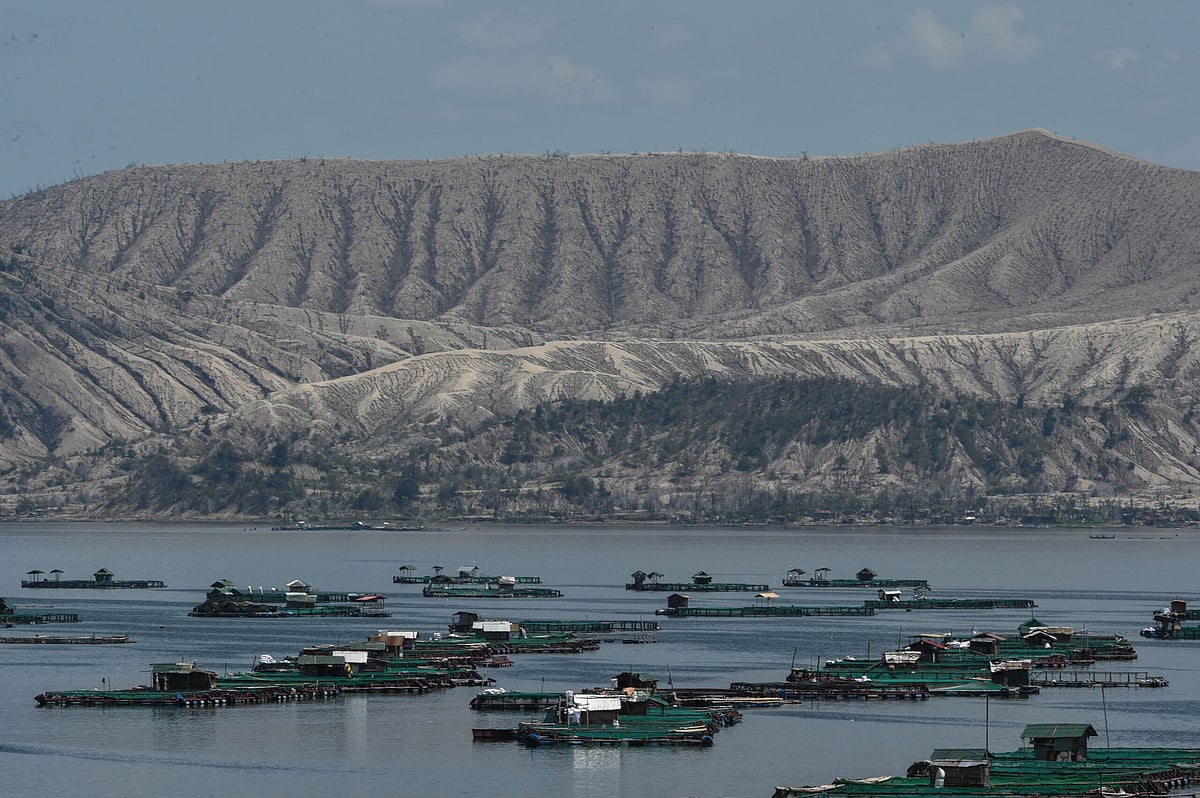 Taal still showing signs of unrest