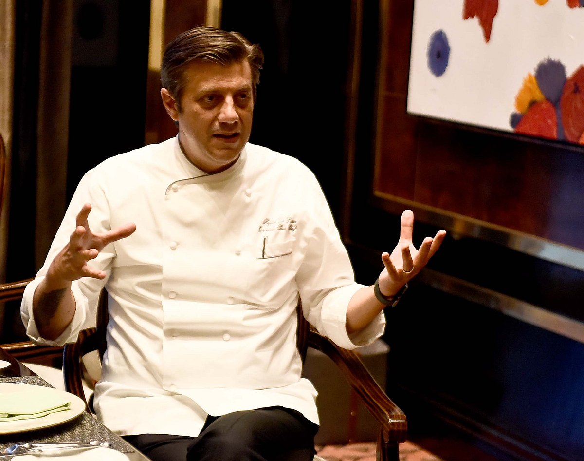 Chocolates celebrated in four-hands dinner