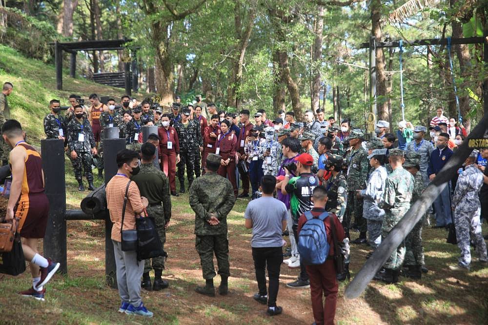 Youth leaders join PMA tour