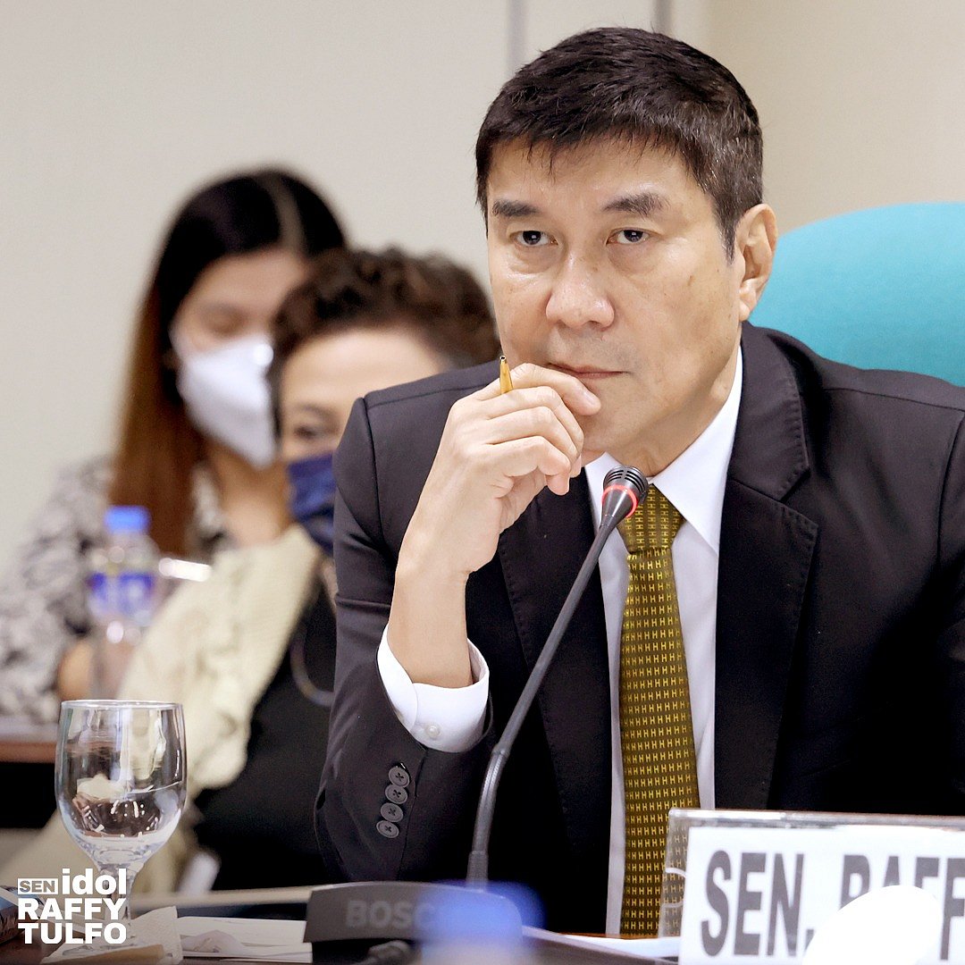 ‘Come home, face the charges!’