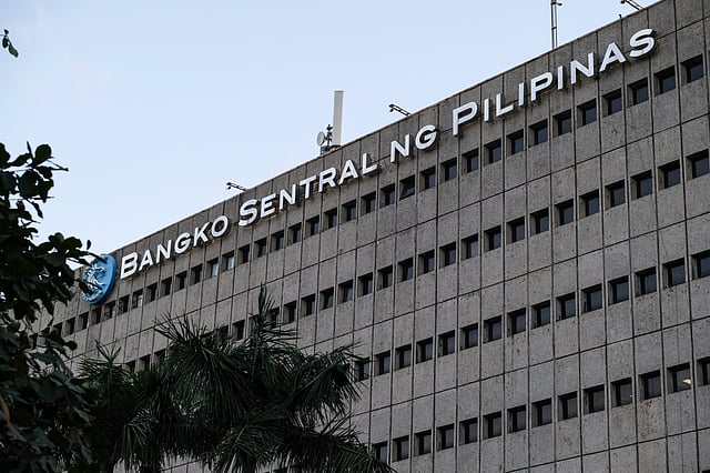 BSP urged to probe, impose penalties vs GCash amid unauthorized ...