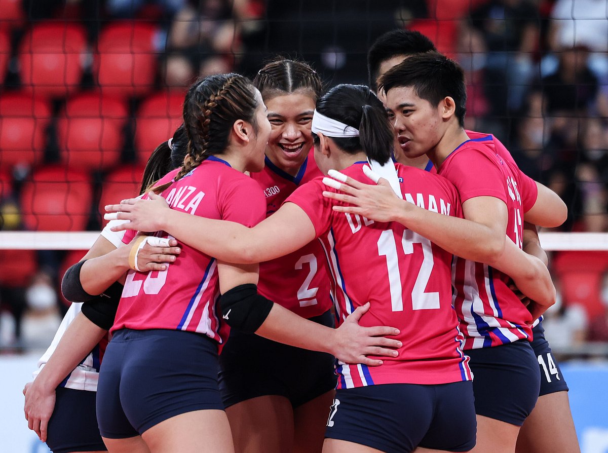 Creamline’s bronze shines like gold