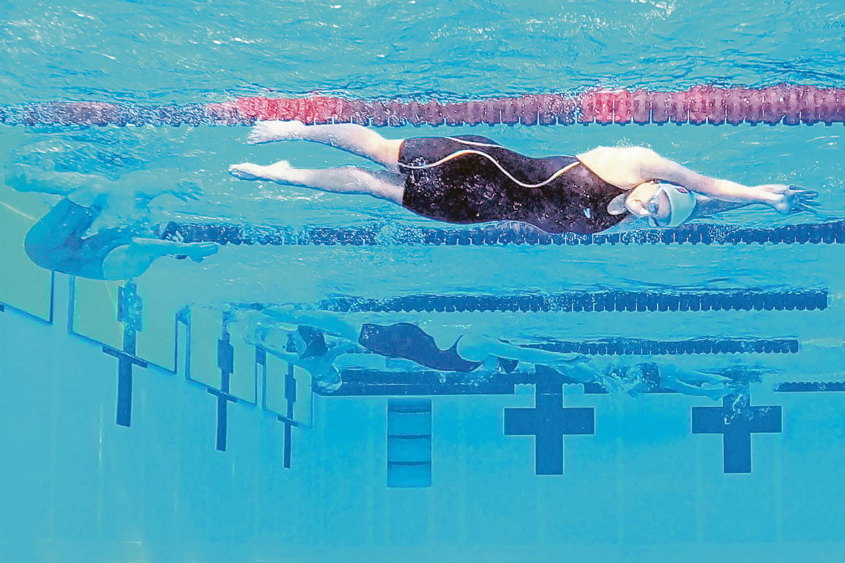 Isleta resets Phl swim mark