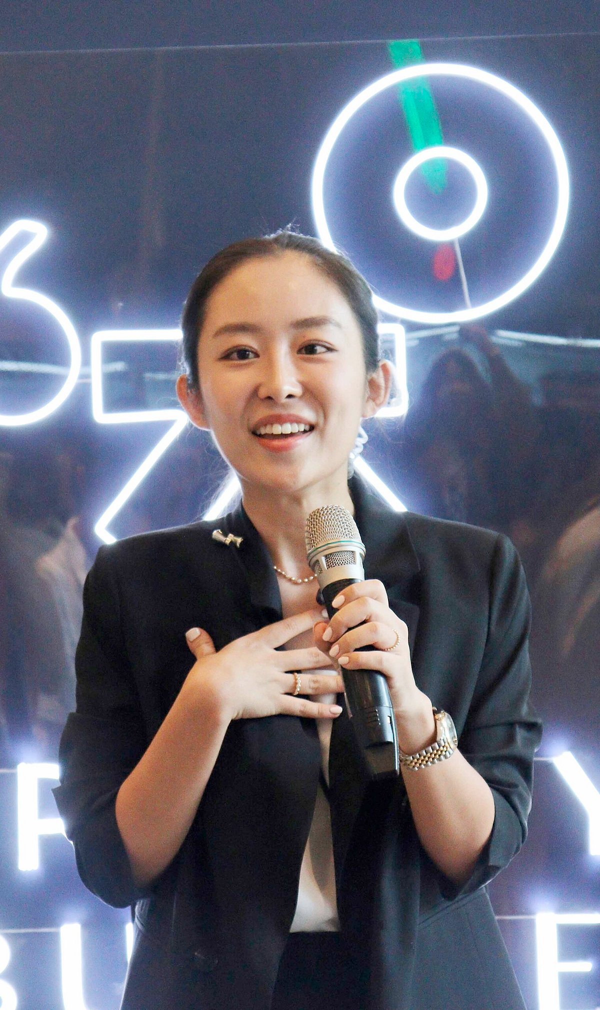 Luxe pet-care services shop opens in BGC