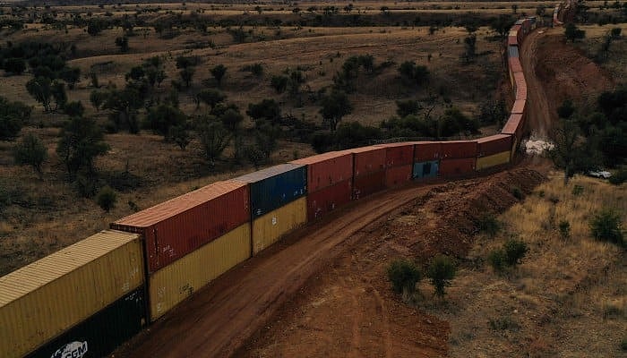 Arizona dismantling ‘shipping container’ wall