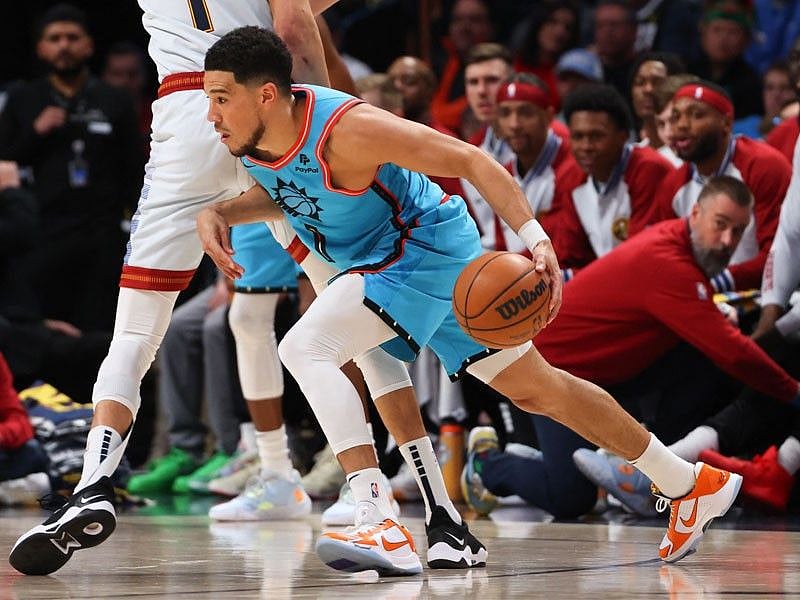 Booker out for 4 weeks