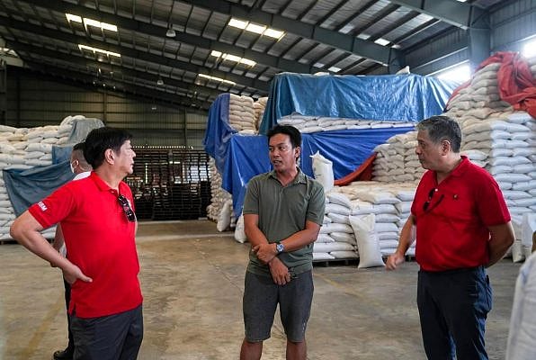 BBM checks Kadiwa rice supply