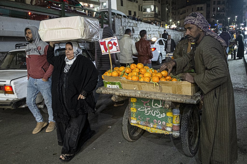 Egypt inflation hits record high of nearly 40%