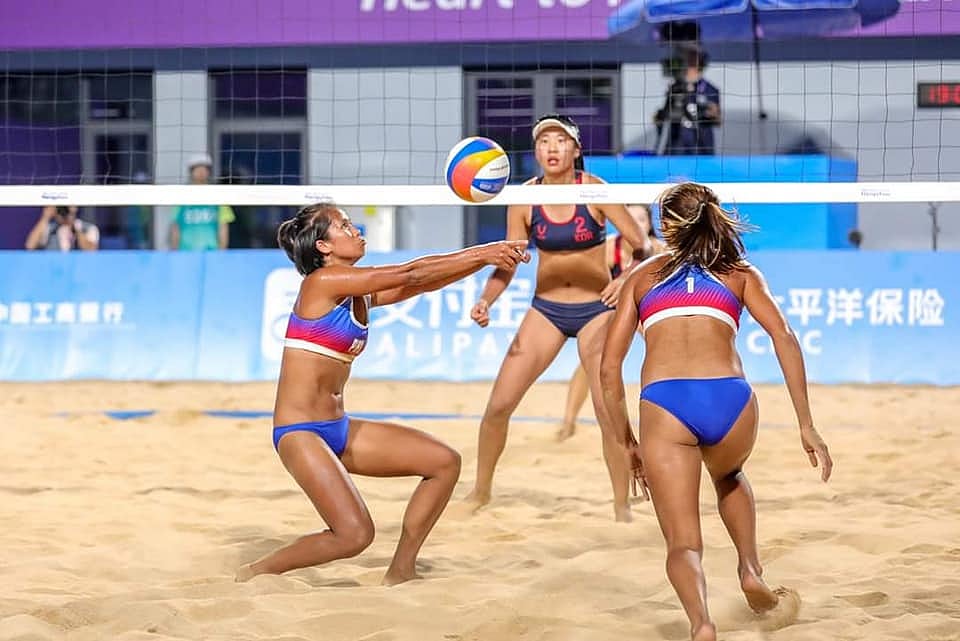 3 Phl beach volley teams make KO stage