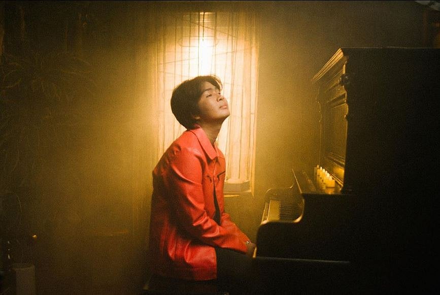 Introducing Jed Baruelo, new alt-pop talent