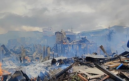 Bongao fire victims receive assistance