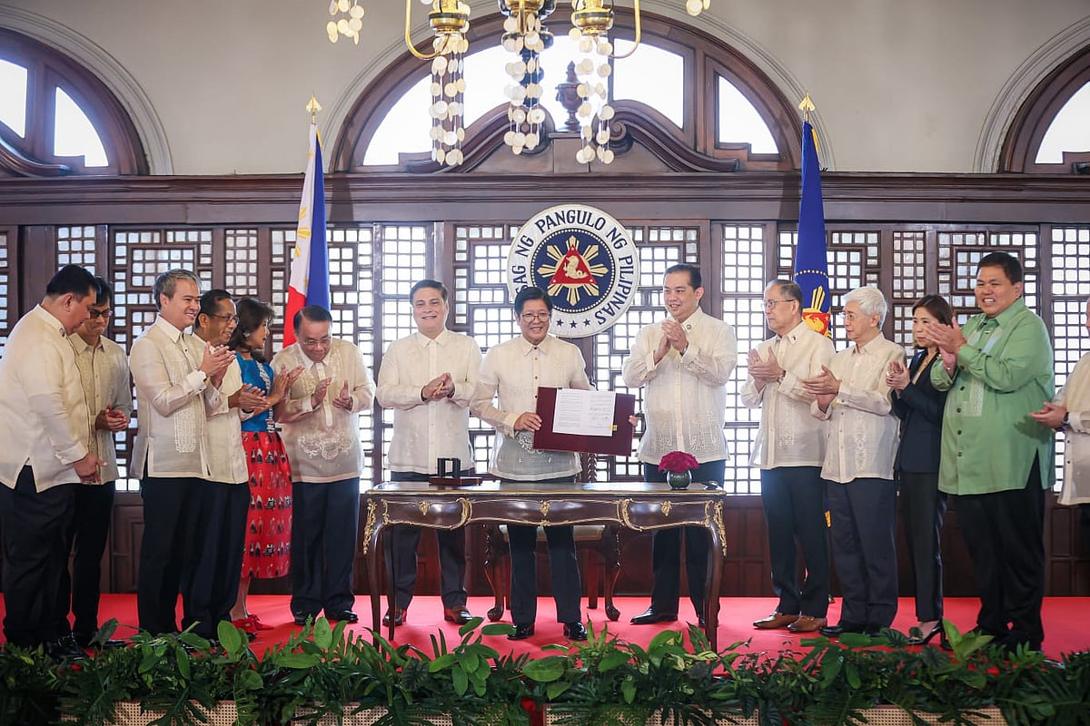 Villanueva thanks PBBM for signing Trabaho Para sa Bayan bill