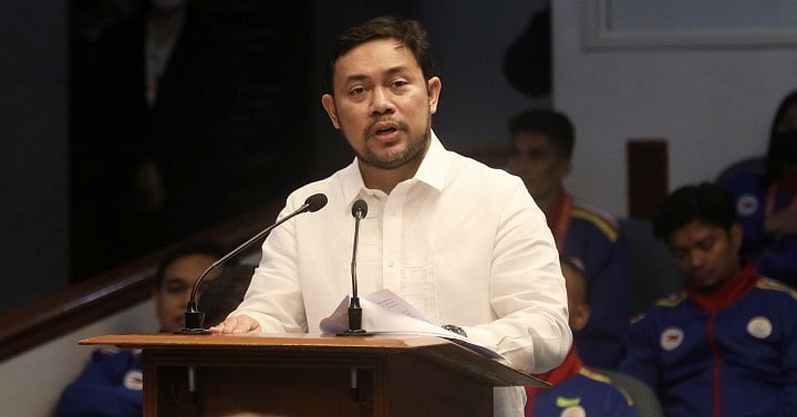Mark Villar urges public to be vigilant on Undas goods’ prices