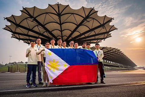Pinoy race car drivers shine at Sepang