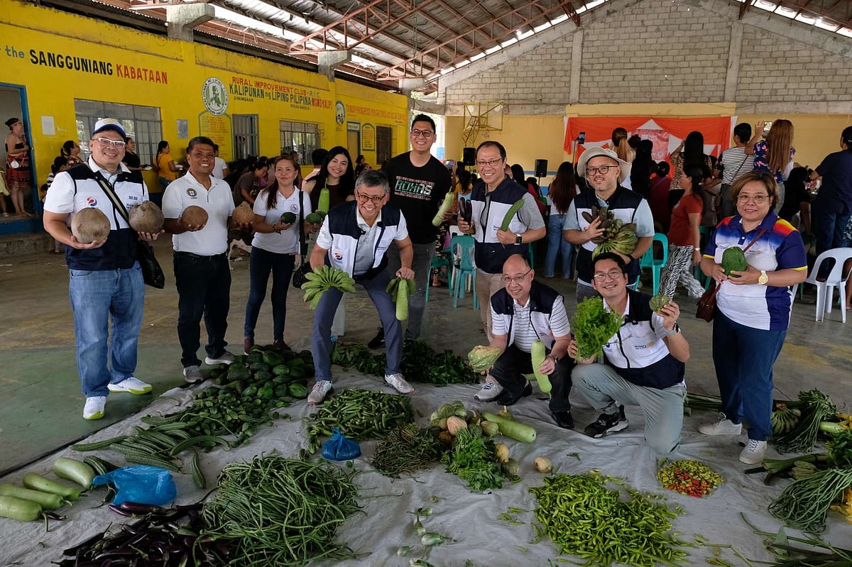 RC Makati’s Feed Back project empowers Isabela communities