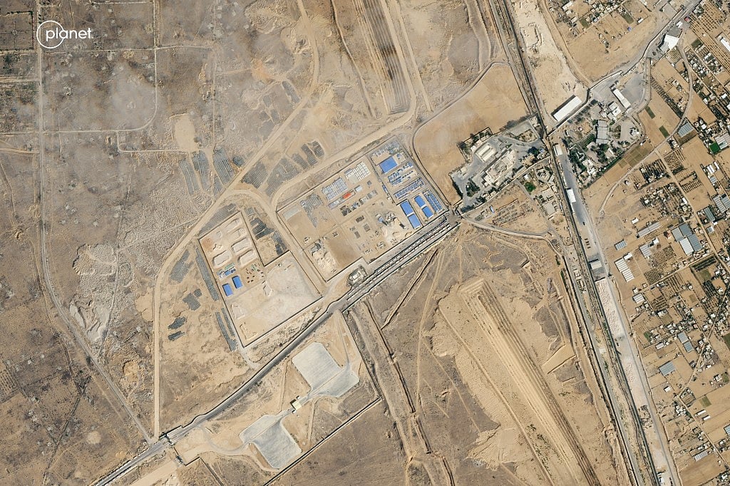 Israel agrees to ‘limited reopening’ of Rafah crossing