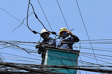 Meralco ramps up public safety campaign with intensified program to ...