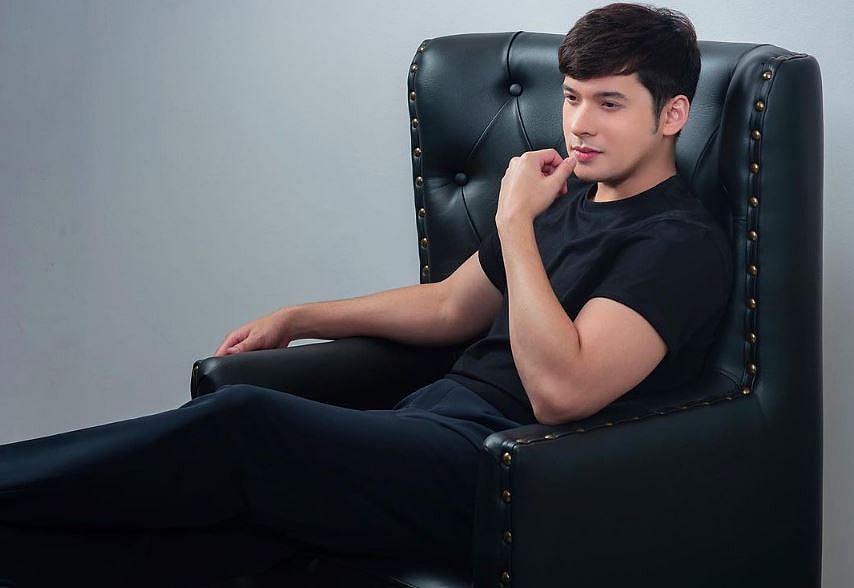 Christian Bables comforts much-bashed Anji Salvacion: ‘Please never ...