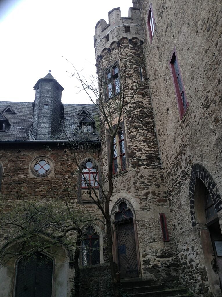 A macabre waltz through Lahneck Castle