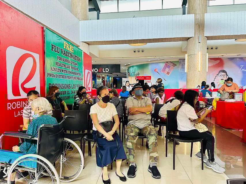 Las Piñas health office holds three-day flu vax drive