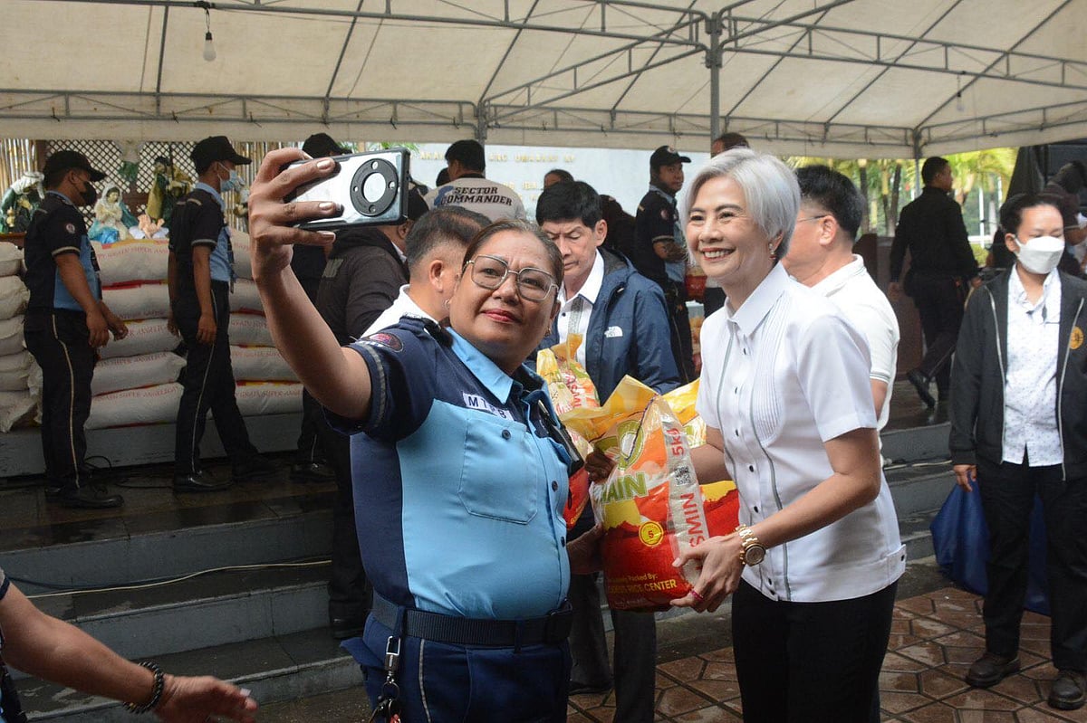 Manila workers get special incentive