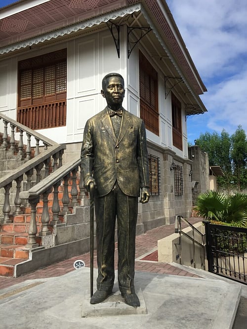 Exploring Valenzuela’s historic core