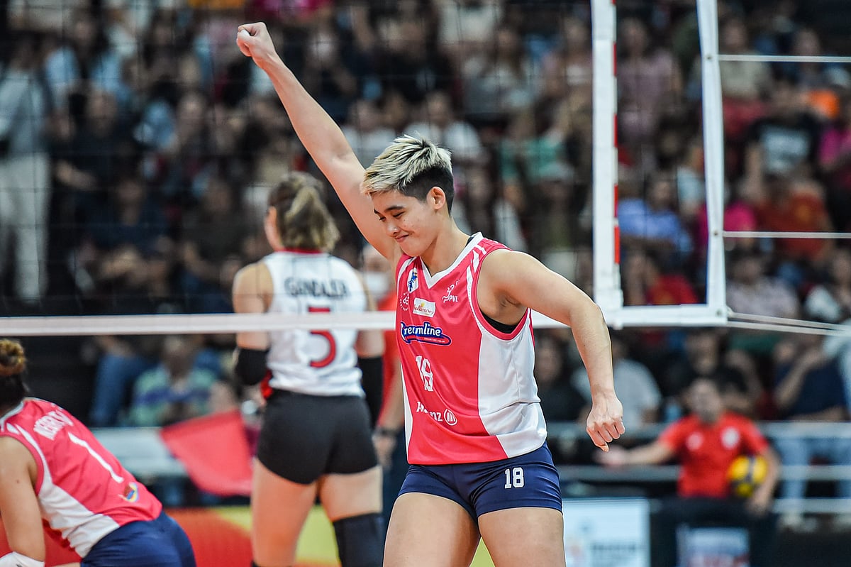 Carlos puts team ahead of personal glory