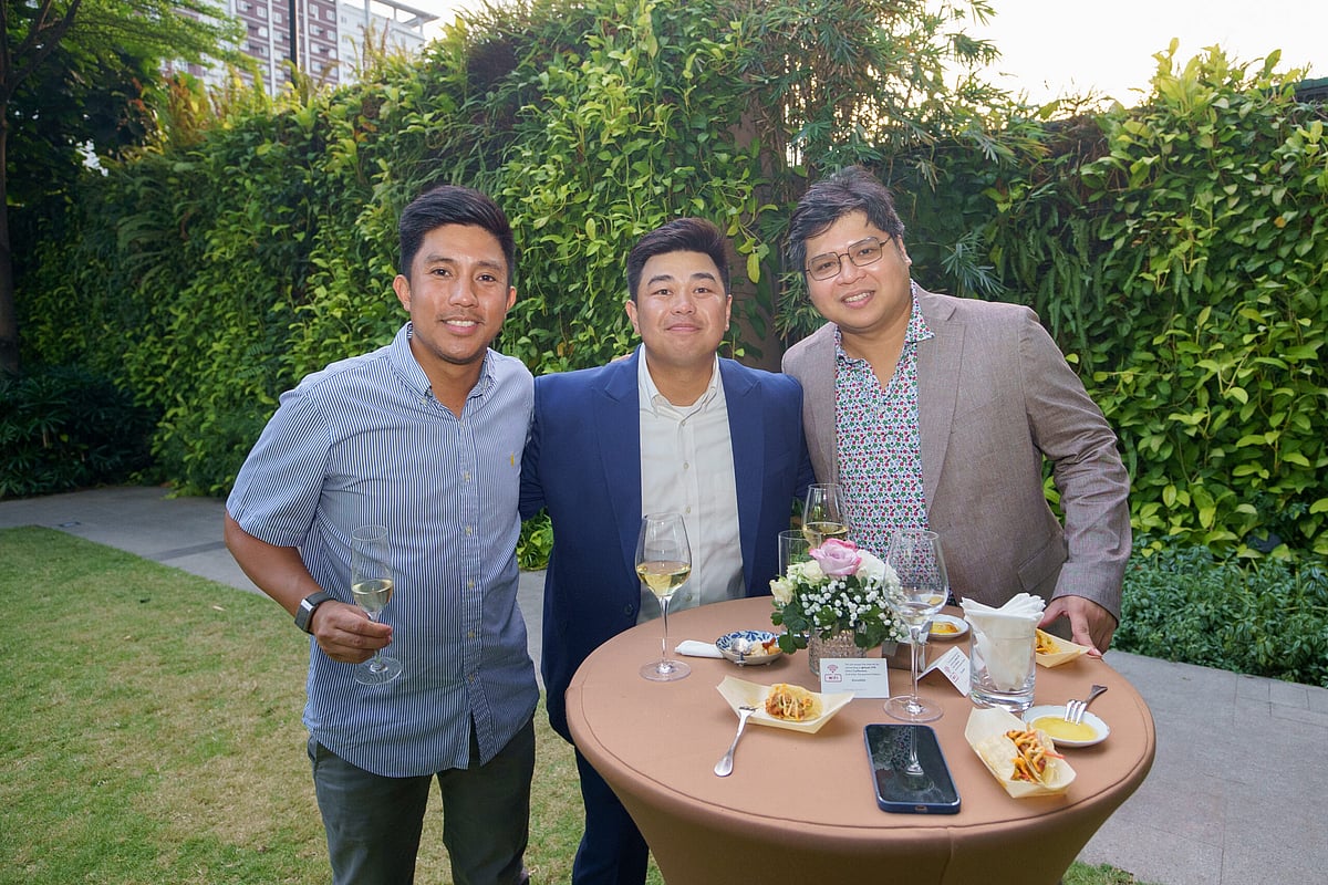 A toast to ‘blooming’