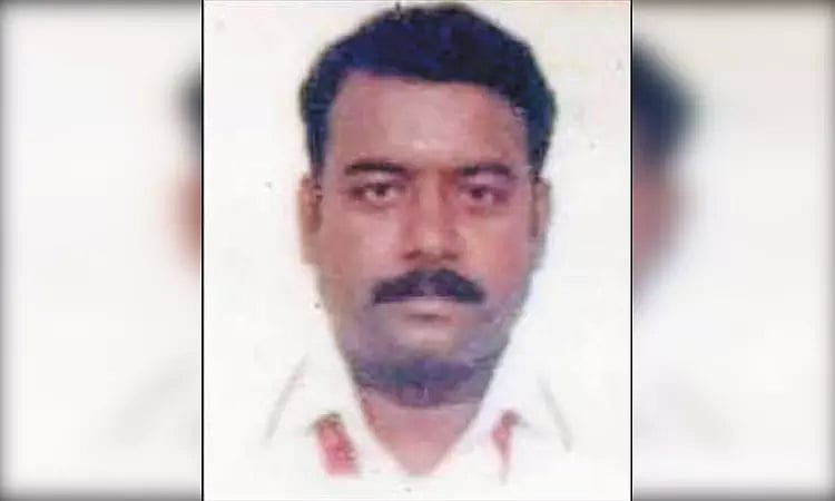 வெவ்வேறு இடங்களில் சம்பவம்: பஸ் சக்கரத்தில் சிக்கி விமான நிலைய ஊழியர் ...