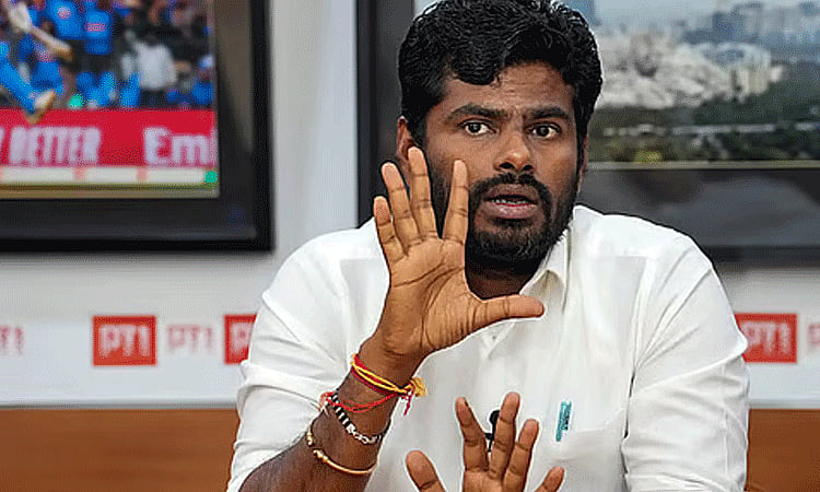 பிறந்தநாள் விளம்பரத்துக்காக, மக்களிடையே பீதியை ஏற்படுத்தும் எ.வ.வேலு ...