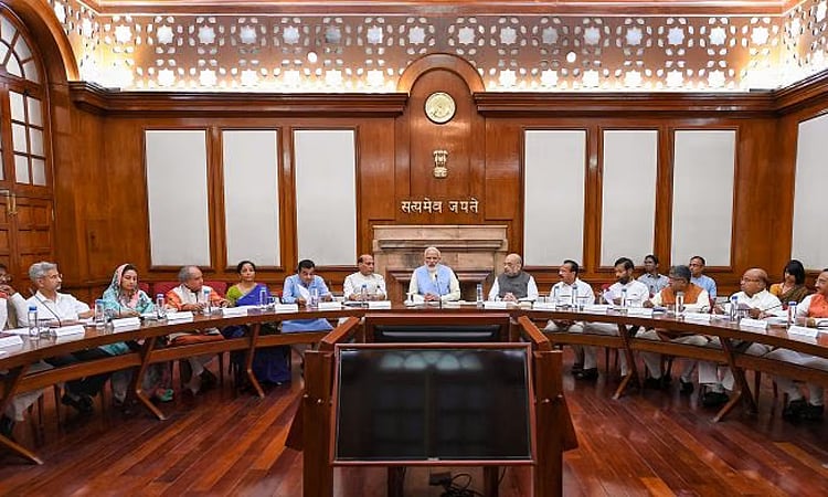 Central Cabinet மாற்றம்: கூட்டணி கட்சிகளுக்கு கூடுதல் மந்திரி வாய்ப்பு ...
